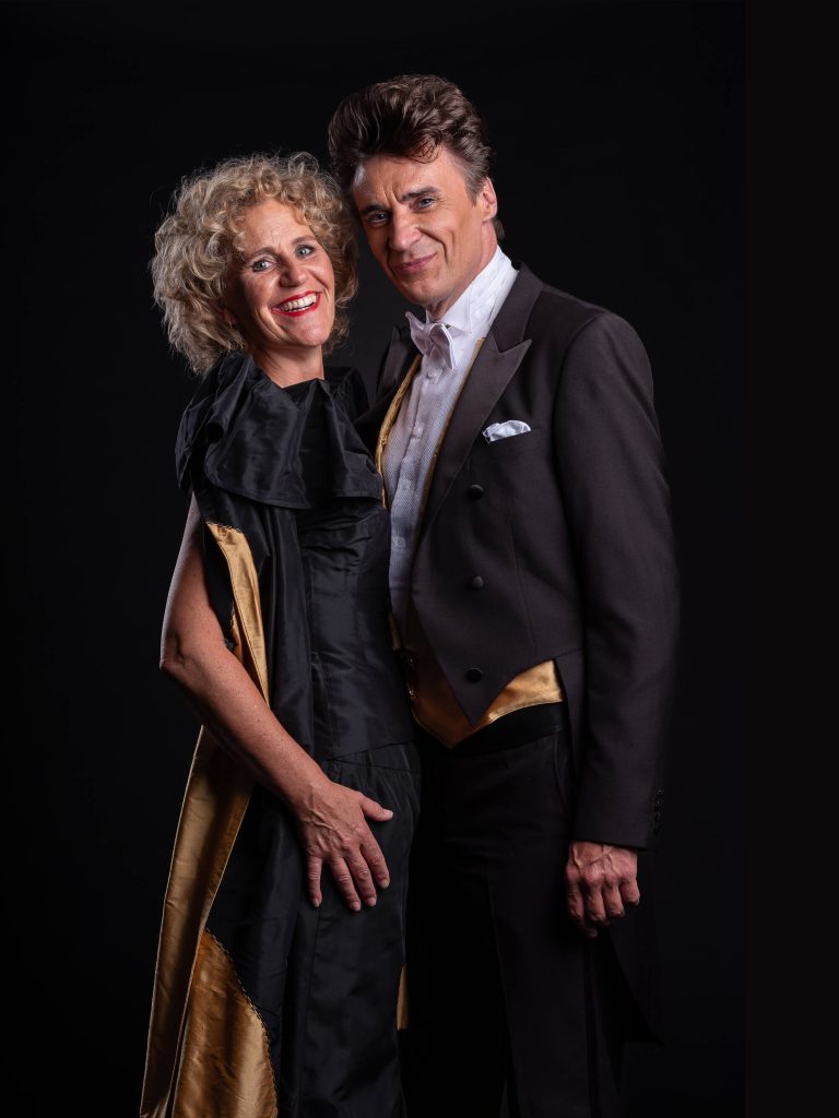 Cast en TT-team - De Gravin van Holland